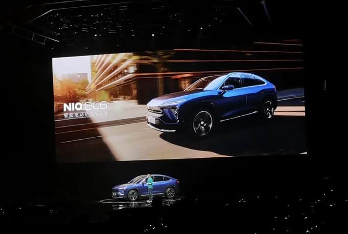 【文章】【全新蔚来EC6或将在今年7月上市，外观更时尚，续航超600km】日前，从相关渠道获悉，全新蔚来EC6或将在今年7月正式上市。全新蔚来EC6外观属于轿跑风格的电动SUV，与之前蔚来 ...