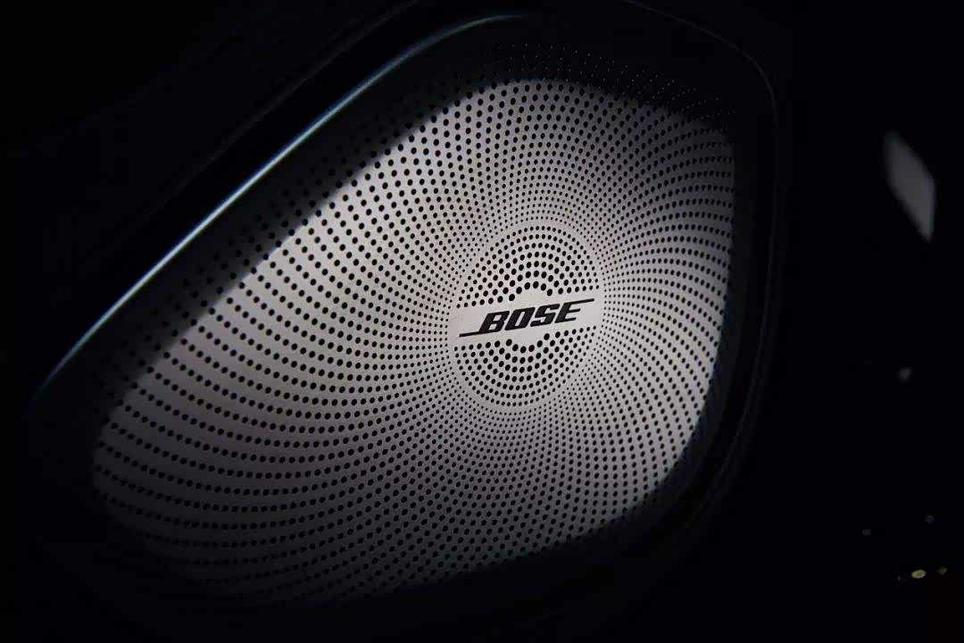 【文章】特斯拉Model 3将有望搭载Bose的QuietComfort道路噪声控制（RNC）技术。这是一个智能噪声控制方案，它结合了加速度计、信号处理软件、麦克风和车辆音频系统本身，以电子 ...