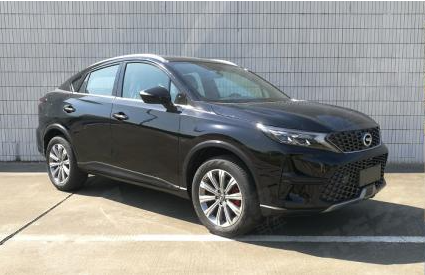 【文章】传祺GS4 COUPE将推2.0T版本，申报图已公布。轱辘哥近日从相关渠道获得了一组传祺GS4 COUPE 2.0T版本的新车申报图，新车沿用现款1.5T车型的外观设计，仅换装新的2 ...