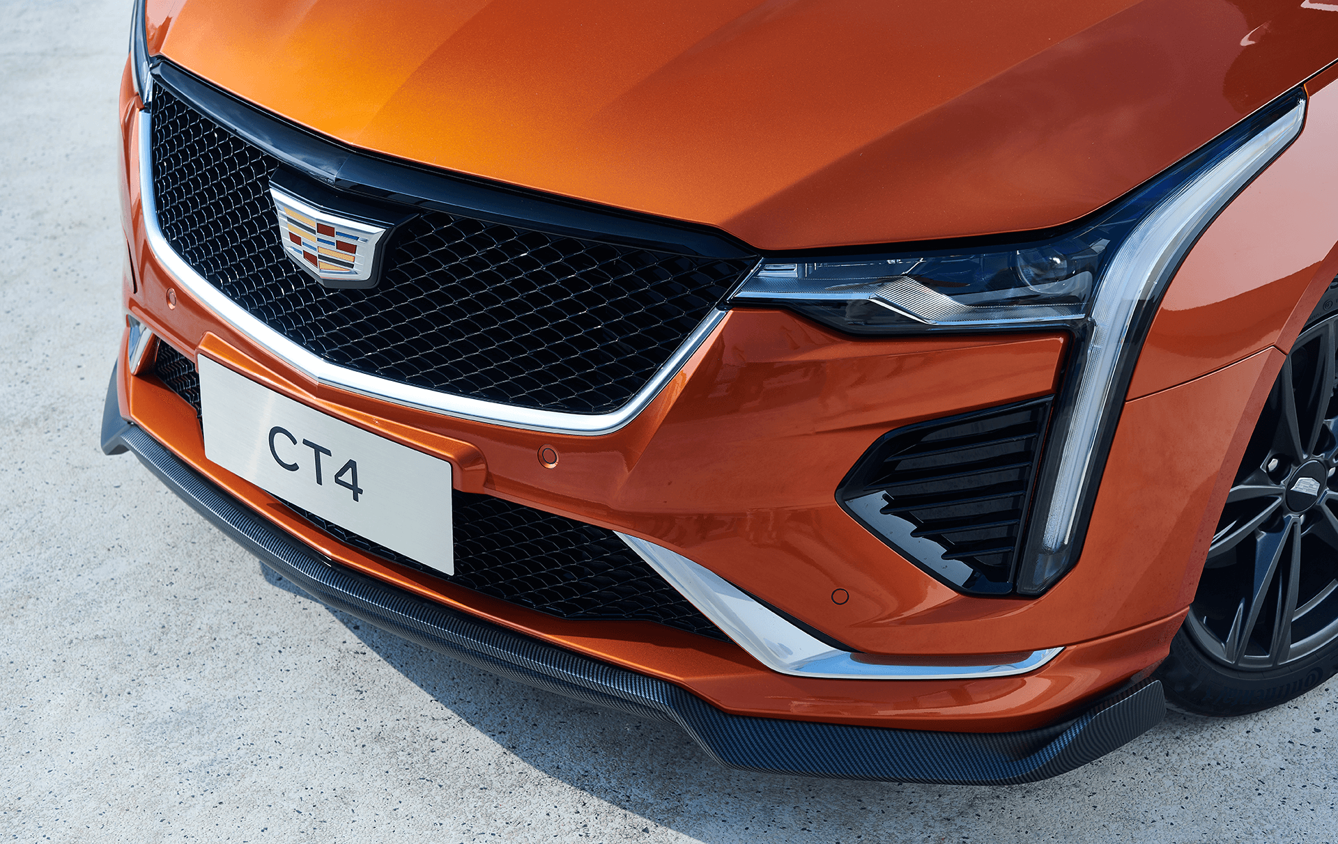 【文章】凯迪拉克CT425T车型正式上市，共推出两款车型，售价21.97-23.17万元，该车与28T车型主要差别体现在动力方面，新车搭载了1.5T发动机。25T与28T车型外观设计大体保持 ...