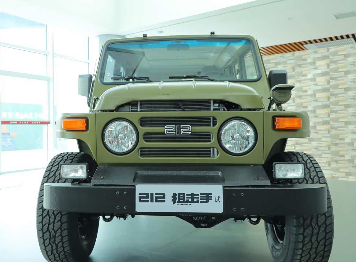 【文章】BJ212狙击手上市，指导价格为9.99万元起，并推出了5种颜色可供选择，新车在BJ212基础版本上进行了升级，一起来看看吧！前脸采用 ...