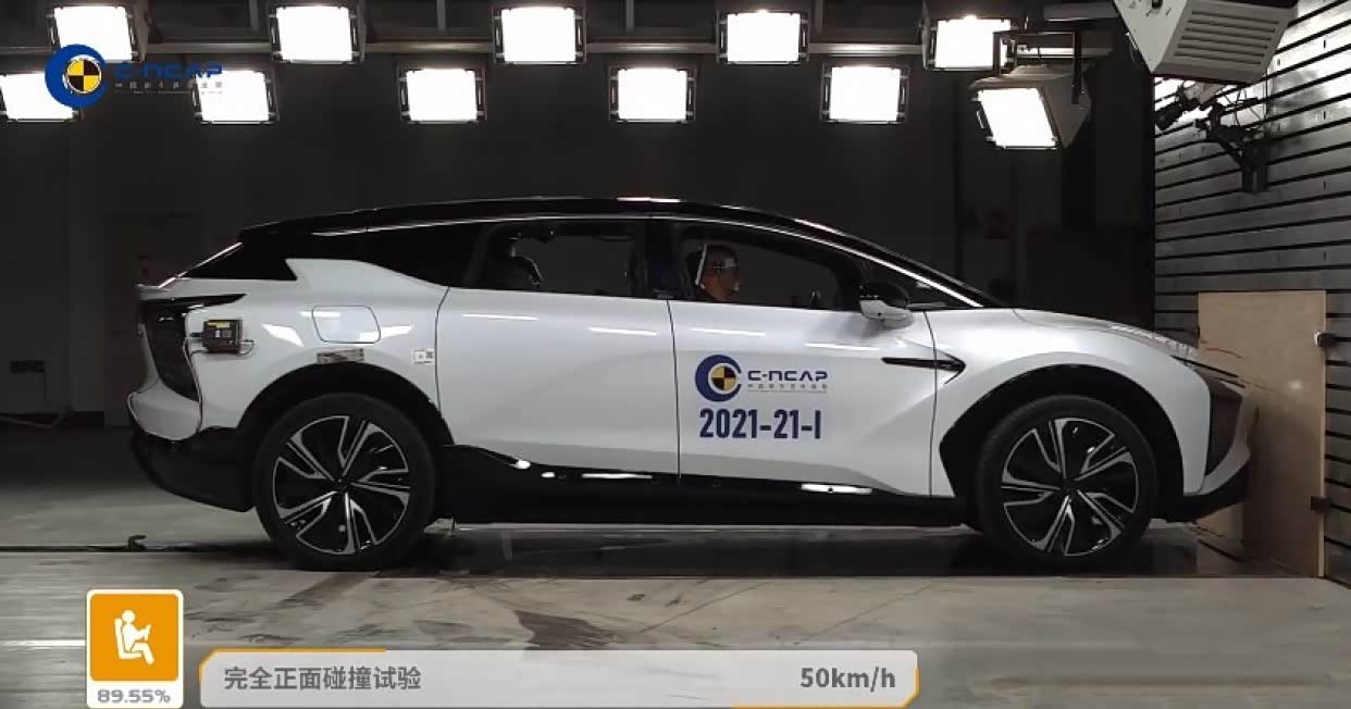 【文章】【高合HiPhi X 性能版6座C-NCAP测试结果 达到“五星级”标准】近日，我们从相关渠道获悉，高合HiPhi X 性能版6座C-NCAP测试结果公布，达到“五星级”标准。测试车型 ...