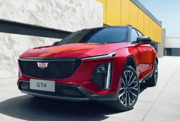 【文章】凯迪拉克GT4或将超越XT4？配备大尺寸双联屏！凯迪拉克旗下全新紧凑级SUV—凯迪拉克GT4官图发布，新车与XT4一样，基于通用E2XX平台打造。但是GT4与XT4又不太一样，除了2 ...