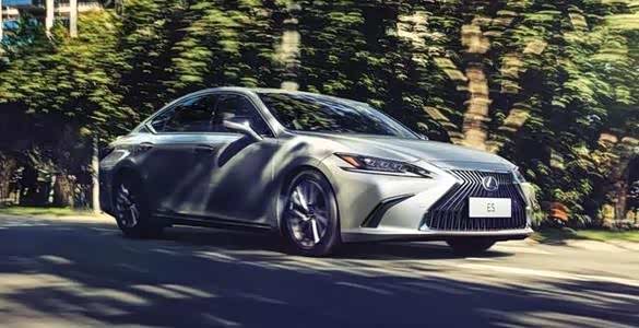 【文章】【都卖30万，ES200跟CT5怎么选？】01：就机械基础来说，2.0T/后驱CT5相比2.0L/前驱ES可谓全面领先。02：就ES车系内部而言，ES200相比ES300h并不算一个 ...