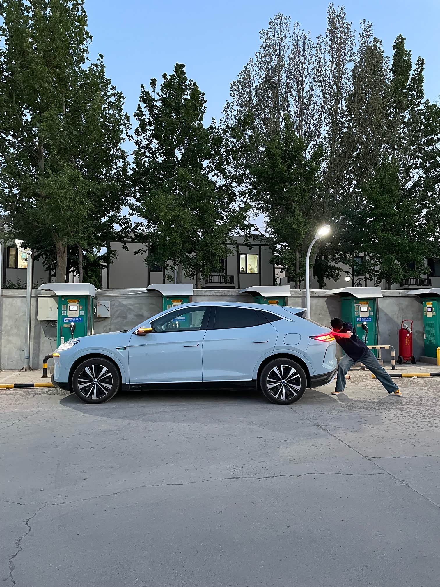 【文章】2024款腾势N7，满电到趴窝干了479.9公里，达成率68%，行吗？ 车型为702智驾pro版。车家号_发现车生活_汽车之家