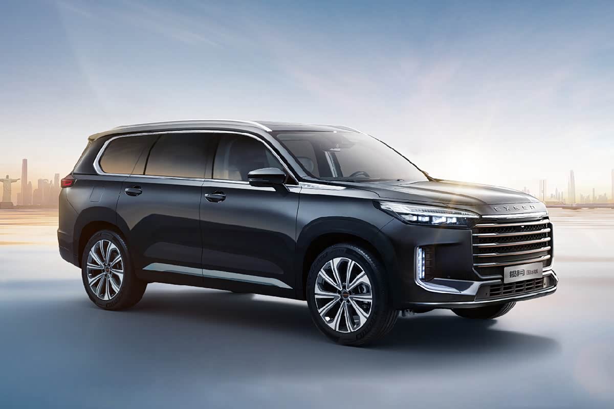 【文章】【喜提星途揽月顶配】1. 动力与操控：搭载奇瑞2.0T发动机，261匹马力，配合爱信8AT变速箱，动力强劲且输出平顺。2. 高安全性：车身85%采用高强度钢，环保内饰无异味，确保了驾乘 ...