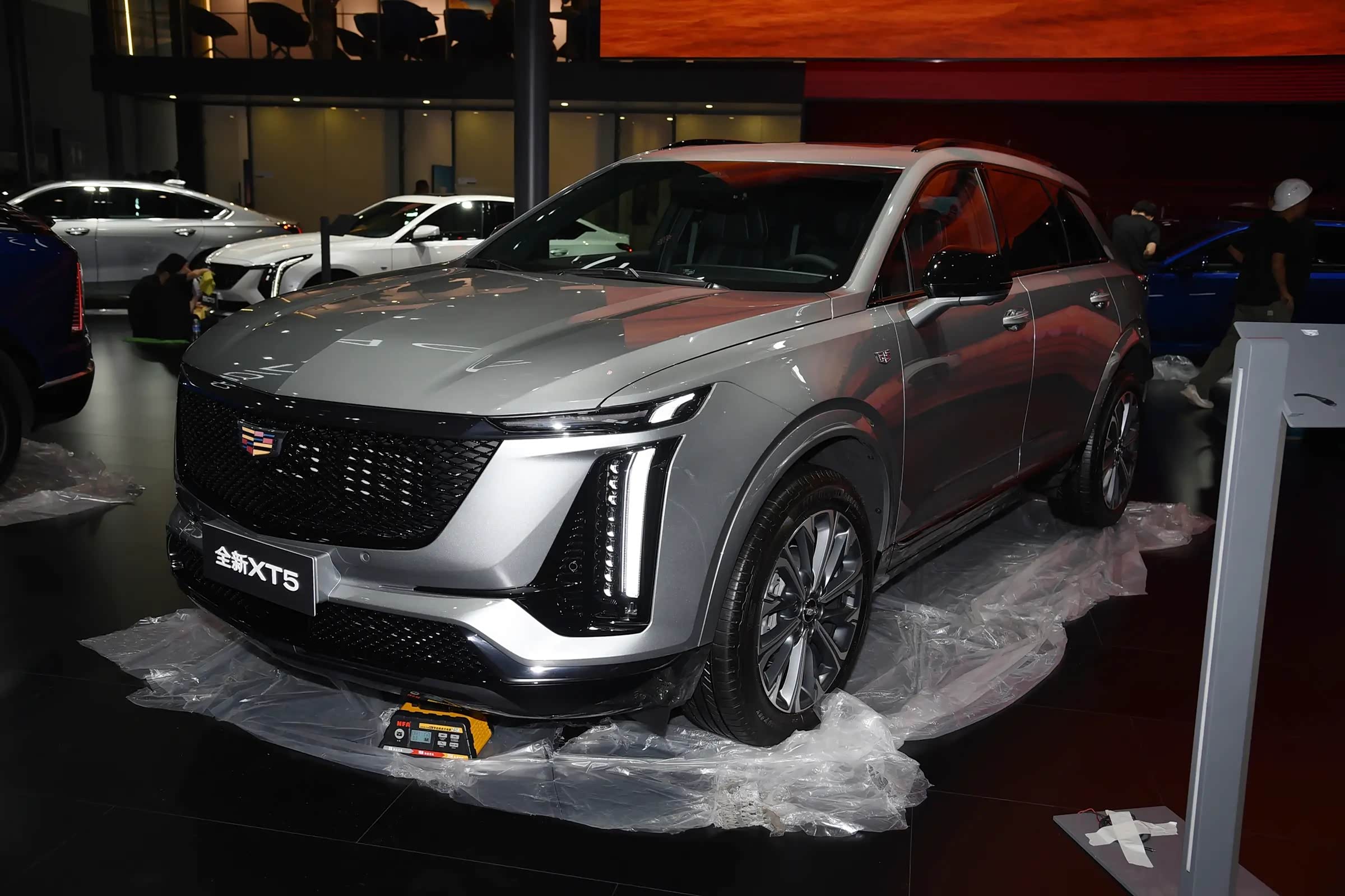 【文章】新一代凯迪拉克XT5有望于9月28日正式上市，目前预售27.99万元起近日，小编从相关渠道获悉，全新一代凯迪拉克XT5大概率会在9月28日正式上市。而在此前的9月14日，该车已经正式 ...