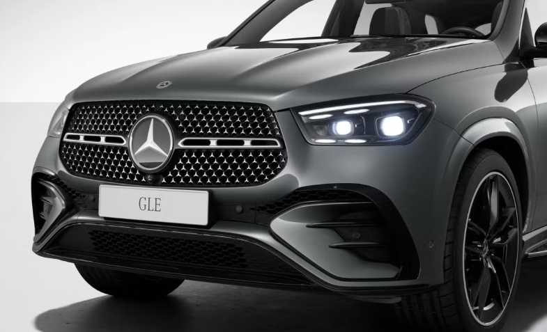 【文章】 2.0T柴油动力、外观黑化！奔驰GLE夜间版官图发布、竞争宝马X5！日前，奔驰在海外发布了GLE 300d Night Edition特别版官图。据悉，该车基于奔驰GLE 300d ...